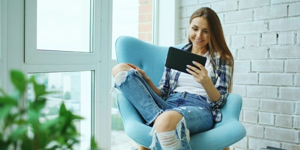 AI Grandma Is Everywhere—The Digital Persona Taking Over Social Media ...